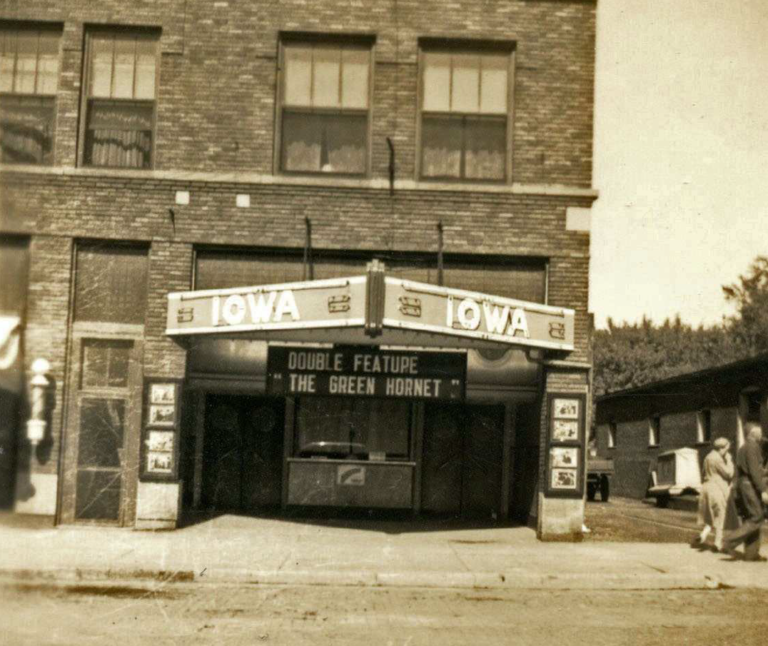 History : Malek Theatre