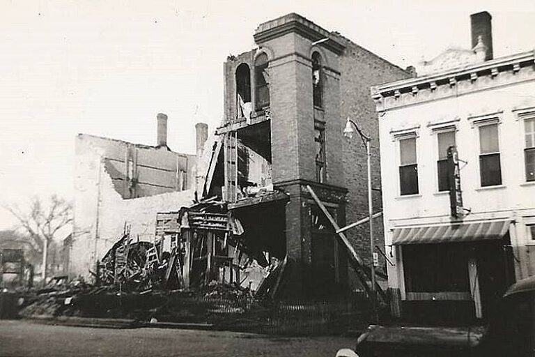 History : Malek Theatre